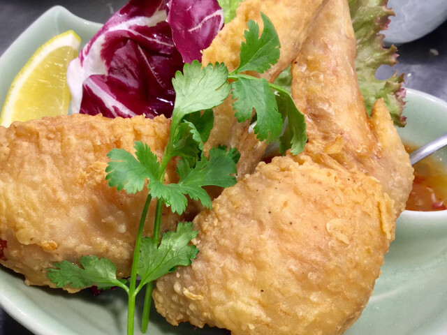 Bai toong （バイトーン） - 本山/タイ料理 | 食べログ