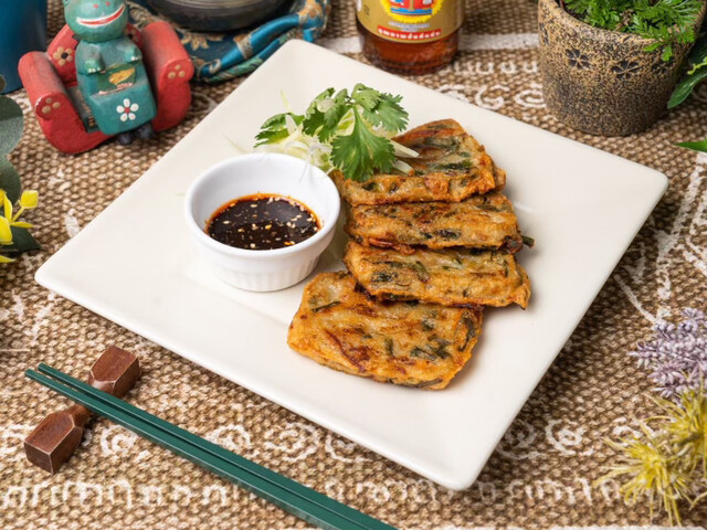 Bai toong （バイトーン） - 本山/タイ料理 | 食べログ