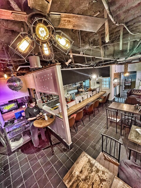 座席 : TABI＆DINING ROUTE ZERO （タビ＆ダイニング ルートゼロ） - 下落合/ダイニングバー | 食べログ