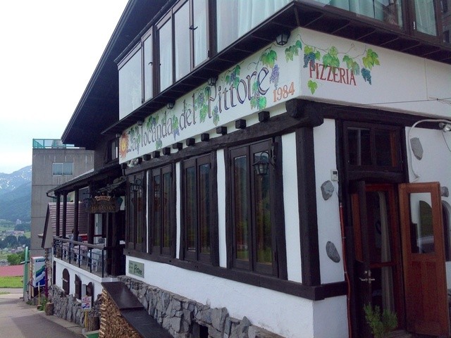 外観写真 : ラ・ロカンダ・デル・ピットーレ （PIZZERIA La locanda del pittoria） - 岩原スキー場前 ...