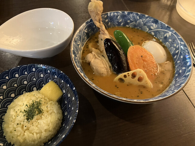 SAKURA BROWN （サクラブラウン） - 琴似（札幌市営）/スープカレー | 食べログ