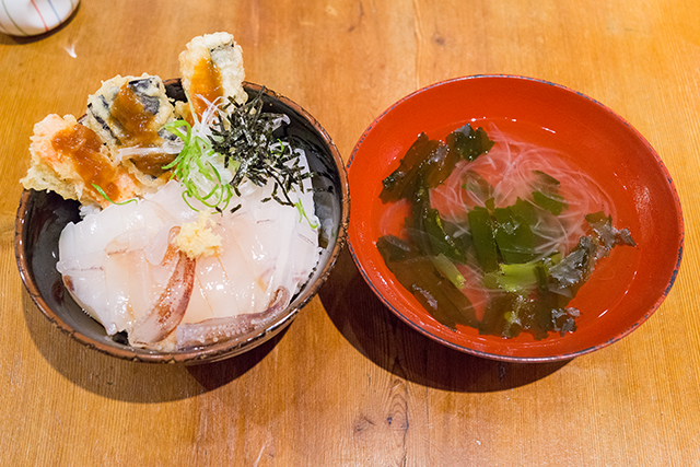 『館山海の物産センター 銀座船形（銀座） 数量限定！ 活いか踊り丼御膳 』by cho_kandakko : 銀座船形 - 銀座一丁目/海鮮 ...