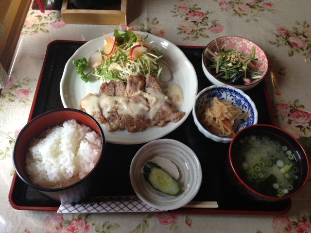 にちようび - 八本松/洋食 [食べログ]