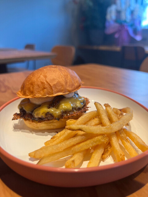 Gui's Burger （ギーズ バーガー） - 芦屋（阪神）/ハンバーガー | 食べログ