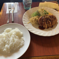 『オーソドックスで安定感のあるハンバーグ』by kouyou_jk : ア・ガルトン・クラブ （A・GLUTTON・CLUB） - 大曽根 ...
