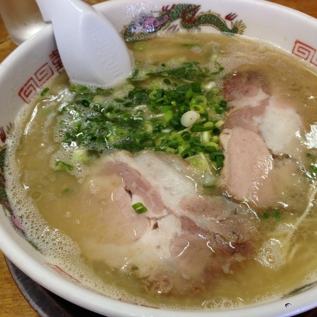 【移転】冨ちゃんラーメン （とみちゃんらーめん） - 福大前/ラーメン | 食べログ