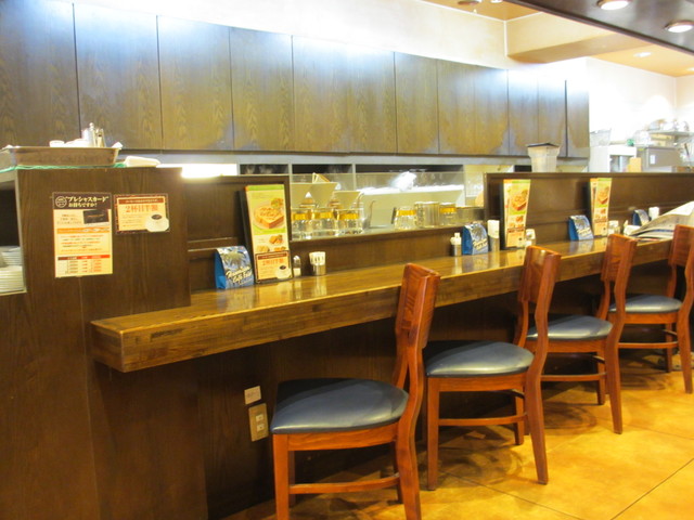 内観写真 : 珈琲館 神楽坂店 - 神楽坂/カフェ | 食べログ