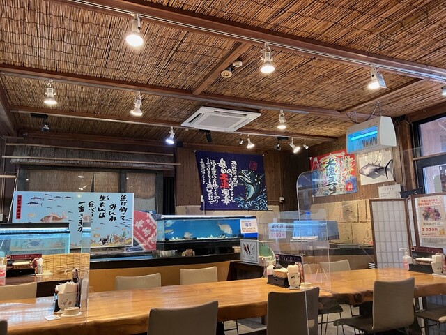 内観写真 : 海鮮市場 長崎港 出島ワーフ店 （かいせんいちば ながさきこう） - 出島/海鮮 | 食べログ