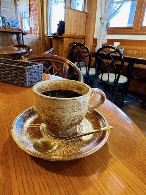 Cafe Mustache （カフェ・ムスターシュ） - 甲斐小泉/カフェ | 食べログ