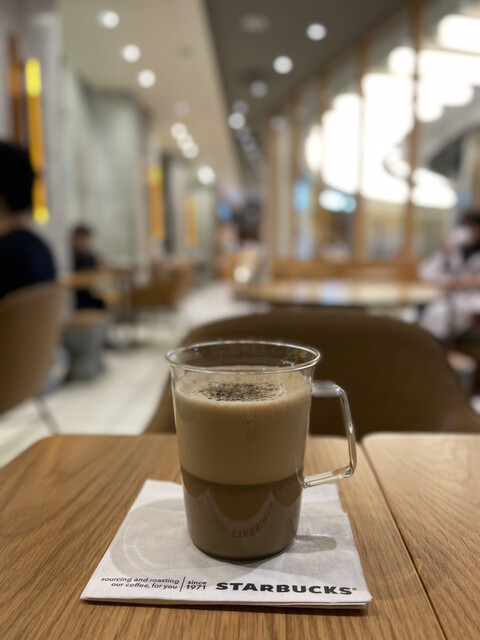 写真 : スターバックス・コーヒー 六本木ヒルズ メトロハット・ハリウッドプラザ店 （STARBUCKS COFFEE） - 六本木/カフェ ...