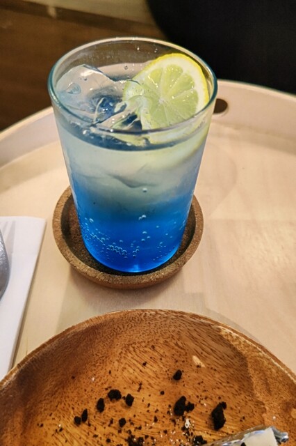 Cafe+82 小倉店 （カフェプラスハチニ） - 平和通/カフェ | 食べログ