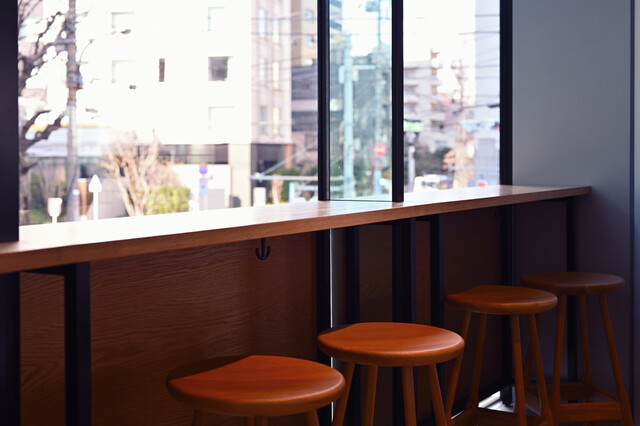 ヴァーヴ コーヒー ロースターズ 六本木 （VERVE COFFEE ROASTERS） - 六本木/カフェ | 食べログ