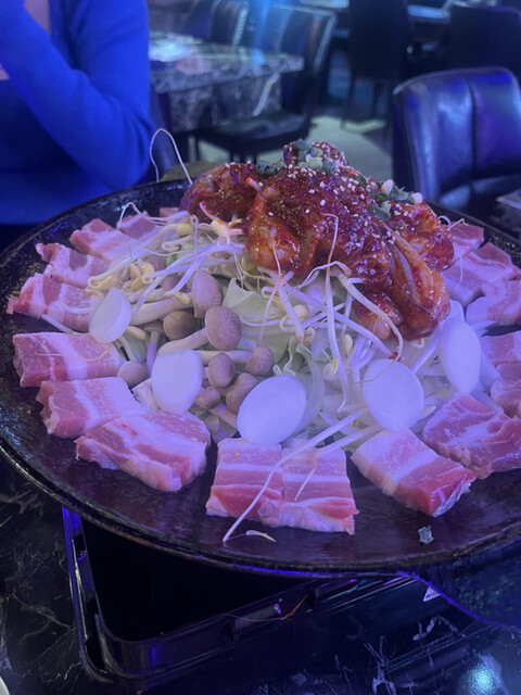 ONNA - 新大久保/韓国料理/ネット予約可 | 食べログ