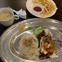 地図 : American Dining Rin☆Rin （アメリカンダイニング リンリン） - 浦添前田/アメリカ料理 [食べログ]