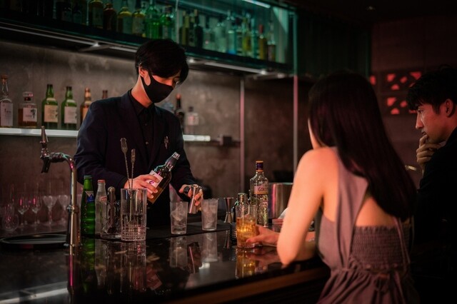 座席 : Bar Redd2 （バー レッドツー） - 六本木/バー | 食べログ