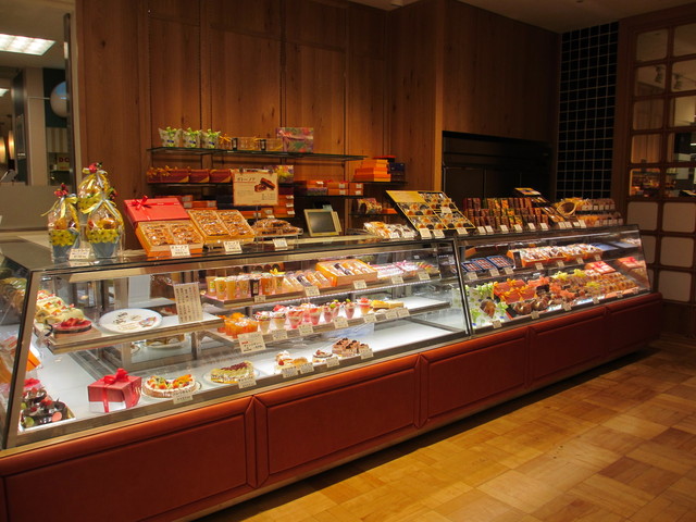 『日吉東急のパン・スイーツ屋さん』by 早瀬あゆき : 柿の木坂 キャトル 日吉東急店 （Quatre） - 日吉/ケーキ [食べログ]