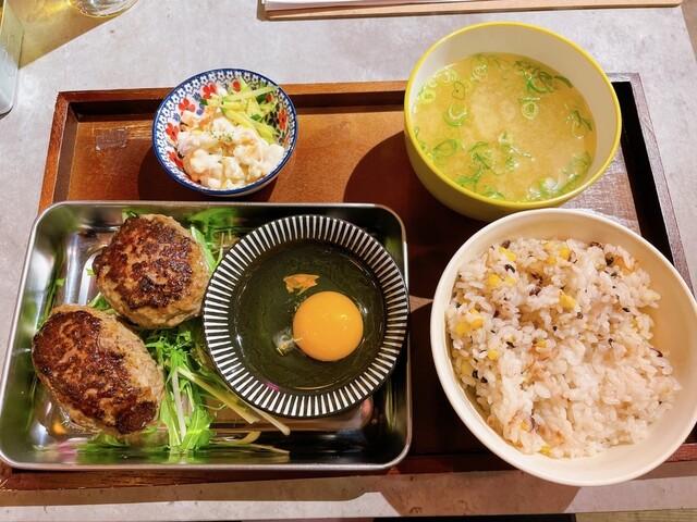 『おでん屋で肉』by yuya_x261 : 横浜おでん ちび太1号 - 横浜/居酒屋 [食べログ]