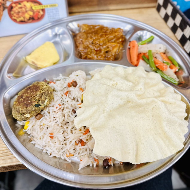 『スパイスショップ併設のイートイン』by *riko* : スパイスワラ 経堂店 （spice wala） - 経堂/インド料理 [食べログ]