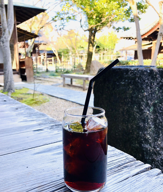 Coffee Base NASHINOKI （コーヒー ベース ナシノキ） - 神宮丸太町/コーヒースタンド | 食べログ