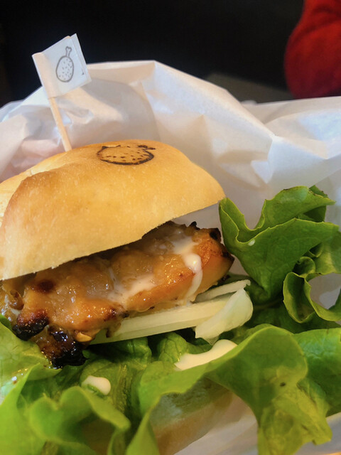 MONA CHICKEN （モナ チキン） - 今里（近鉄）/ベーグル | 食べログ