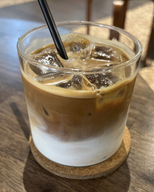 Cafe+82 小倉店 （カフェプラスハチニ） - 平和通/カフェ | 食べログ