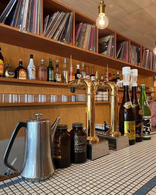 GOOD morning record bar （グッド モーニング レコード バー） - 祇園四条/バー | 食べログ