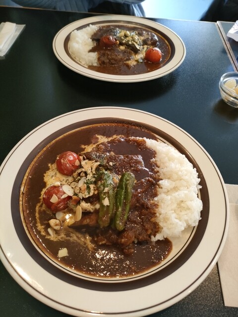 口コミ一覧 : woof curry （ウーフ カレー） - 長谷/カレー [食べログ]
