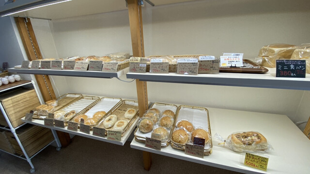 ベーカリー&スウィーツ コロネット （BAKERY & SWEETS CORONET） - 北三条/パン | 食べログ