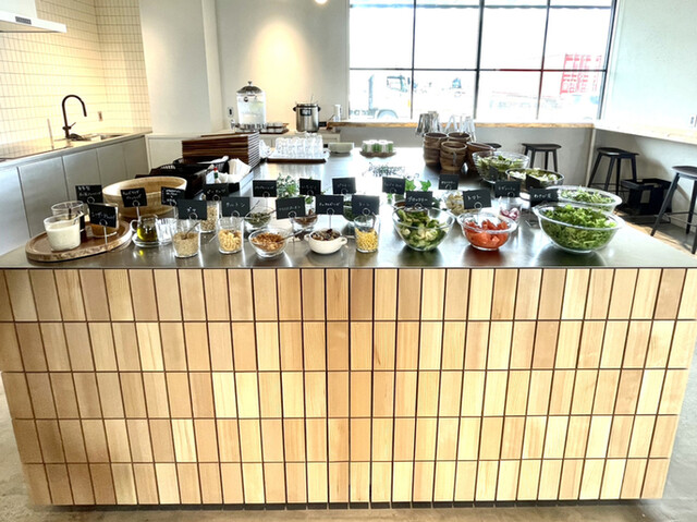 TENOHA HIGASHIMATSUYAMA - 高坂/カフェ | 食べログ