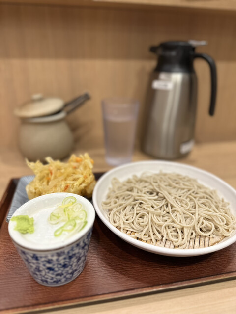 『座れる立ち食い十割蕎麦』by Kokom♡ : 十割蕎麦 さがたに 新宿京王モール店 （嵯峨谷） - 新宿/そば [食べログ]