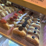 Hello!Donuts 池袋パルコ店 （ハロードーナツ） - 池袋/ドーナツ | 食べログ