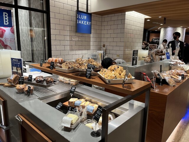 BLUFF BAKERY 横浜高島屋店 （ブラフベーカリー） - 横浜/パン | 食べログ