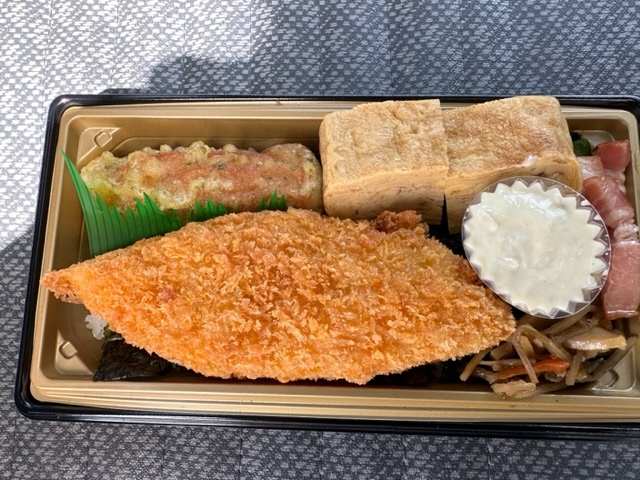 Hokka Hokka Tei Yasugi Kanda Ten - Yasugi/Bento (Lunch box) | Tabelog