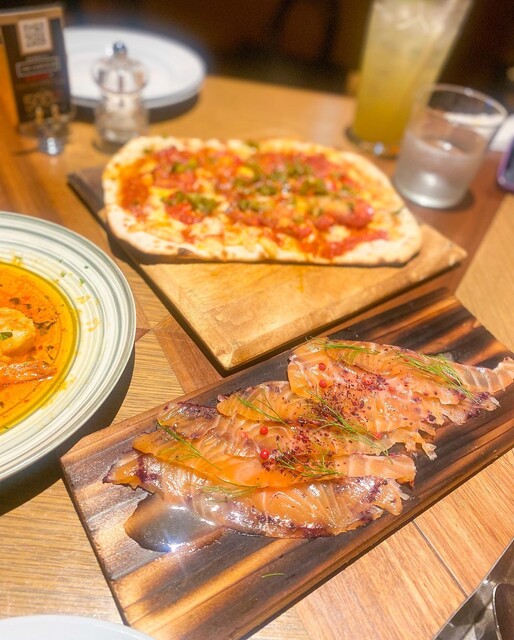 『立ち寄りやすいBARレストラン』by えみえみっ : The TOWER TAVERN BAR & GRILL （ザ タワー タヴァン バー ...