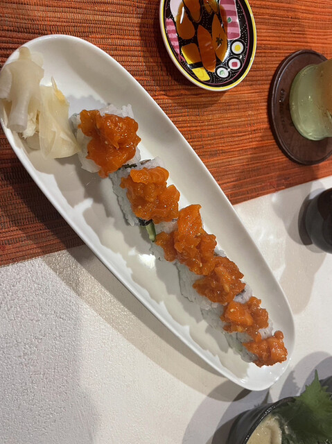 Sushi Bar YoLo （スシ バー ヨロ） - 恋ケ窪/寿司 | 食べログ