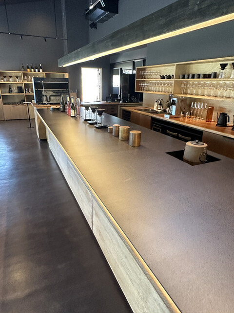 7c store&lounge （セブンシー ストアアンドラウンジ） - 河口湖/ワインバー | 食べログ