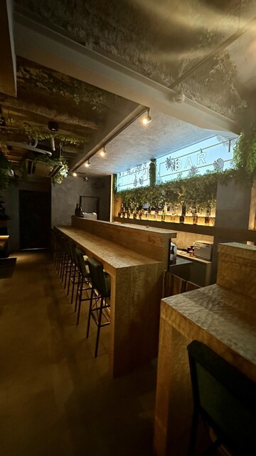 座席 : diningbar ORANGUTAN （ダイニングバー オラウータン） - 栄（名古屋）/ダイニングバー | 食べログ