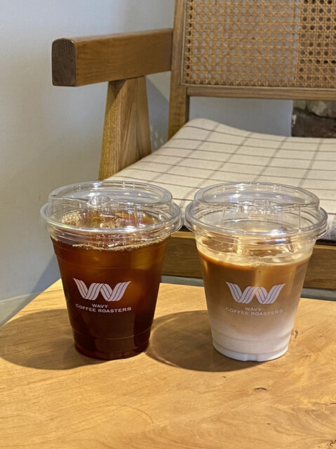 WAVY COFFEE ROASTERS SHIBUYA （ウェービー コーヒー ロースターズ） - 渋谷/カフェ | 食べログ