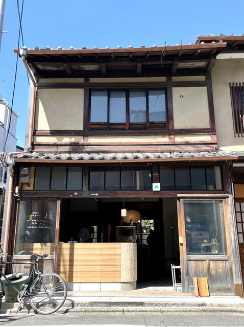 ARCHI coffee and wine （アーキ コーヒーアンドワイン） - 西院（京福）/カフェ | 食べログ