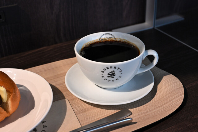 ROBERT'S COFFEE 麻布十番店 （ロバーツ コーヒー） - 麻布十番/カフェ | 食べログ