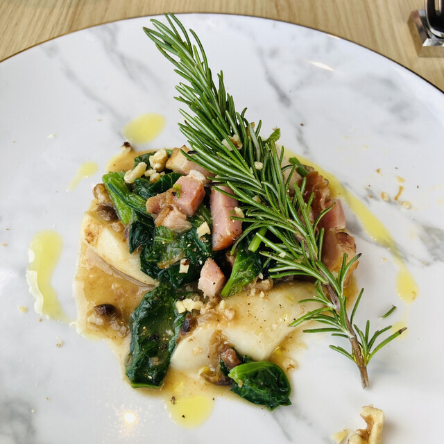 Phlox Local Market Bistro＆Marche - 逗子・葉山/ダイニングバー/ネット予約可 | 食べログ