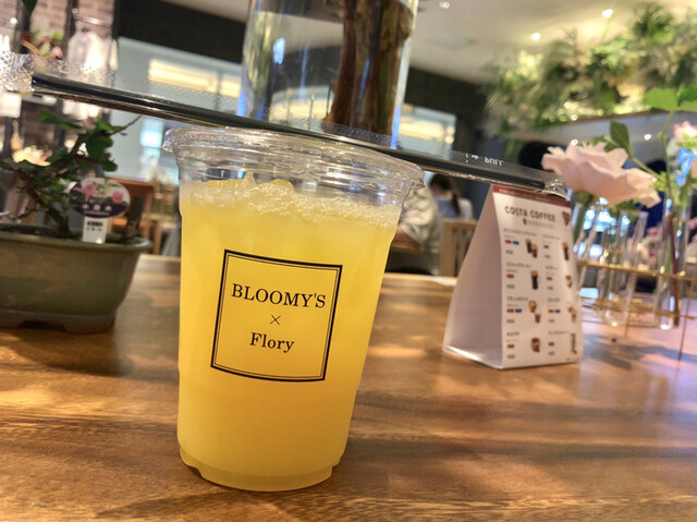 BLOOMY'S×Flory （ブルーミーズバイフローリー） - 大宮/カフェ | 食べログ