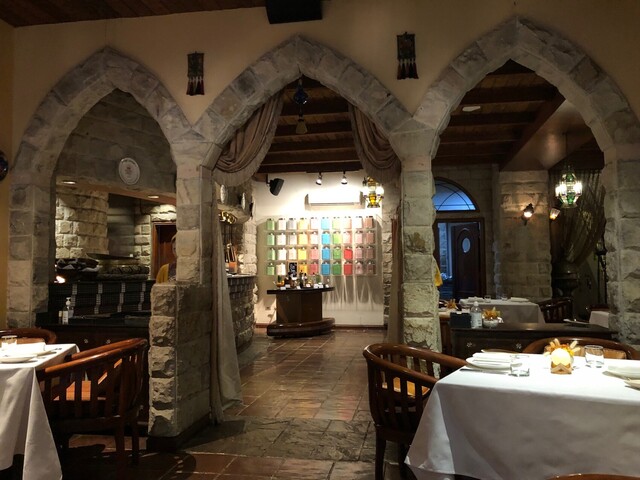 AL NAFOURA LEBANESE RESTAURANT （アル ナフォウラ レバネーゼ レストラン） - ジャカルタ/中東料理 | 食べログ