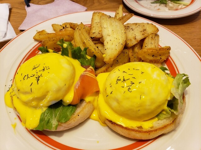 Eggs'n Things たまプラーザテラス店 （エッグスン シングス） - たまプラーザ/パンケーキ | 食べログ