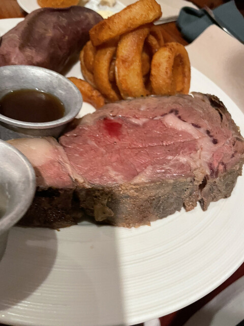 Rocker Enlisted Club - 嘉手納町/American | Tabelog