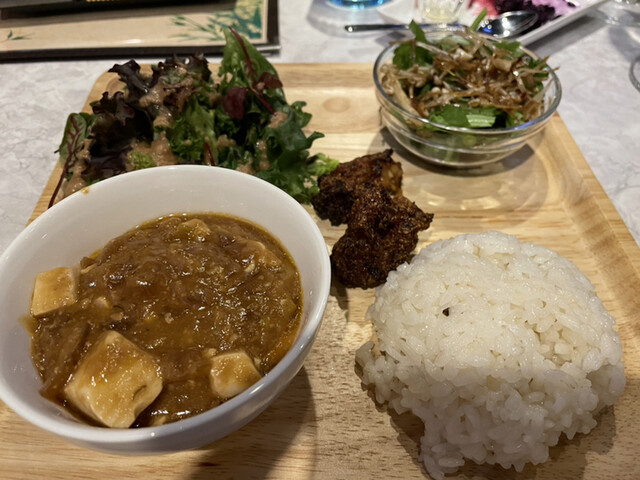 ナチュラル フーズ バル カリプ （NATURAL FOODS BAR Karip） - 京橋/バー | 食べログ