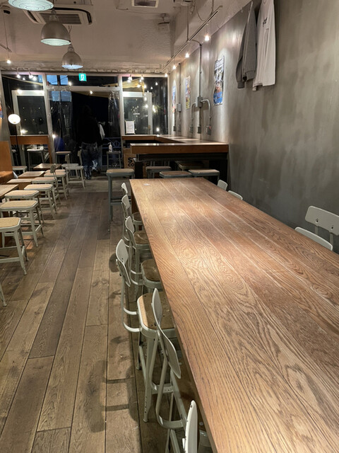 内観写真 : ストリーマー コーヒーカンパニー SHIBUYA （STREAMER COFFEE COMPANY） - 渋谷/カフェ | 食べログ
