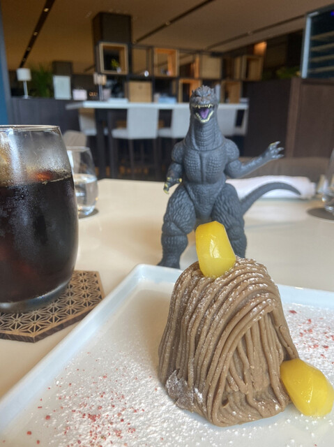 GRACERY LOUNGE ホテルグレイスリー新宿店 （【旧店名】ボン ジュール） - 西武新宿/カフェ | 食べログ