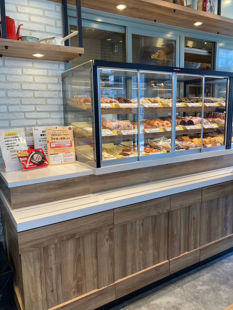 『ミスドの食べ放題』by UNOMAKI : ミスタードーナツ 甲子園ショップ - 甲子園口/ドーナツ [食べログ]