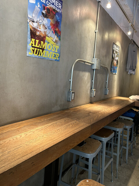 内観写真 : ストリーマー コーヒーカンパニー SHIBUYA （STREAMER COFFEE COMPANY） - 渋谷/カフェ | 食べログ